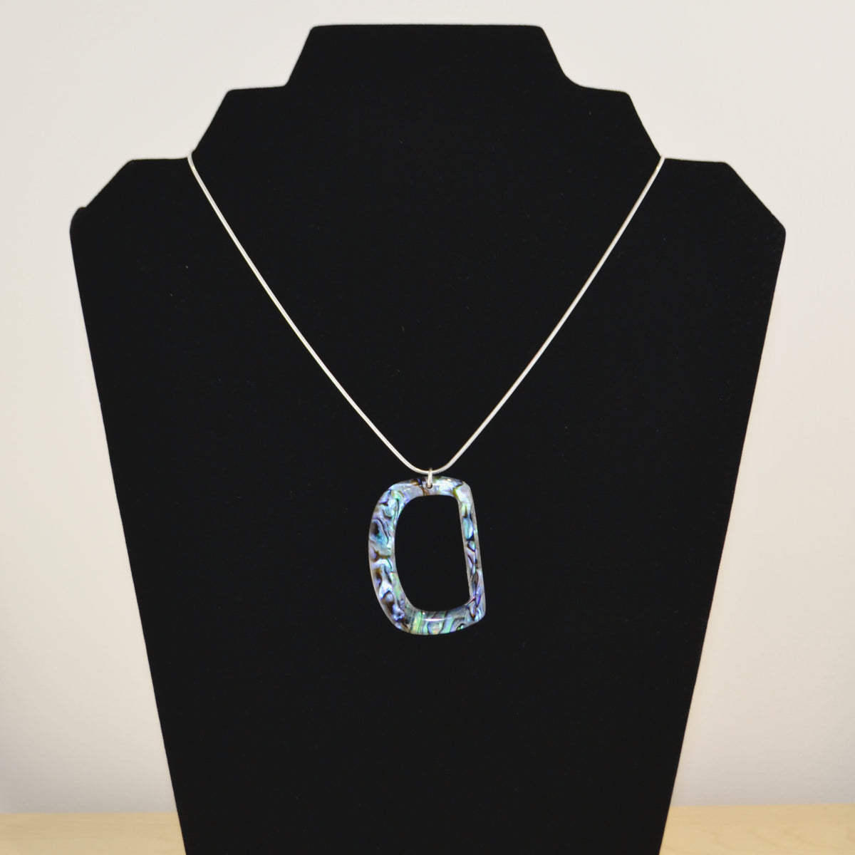 Abalone Ovoid (outline) – Culture Shock Alert Bay